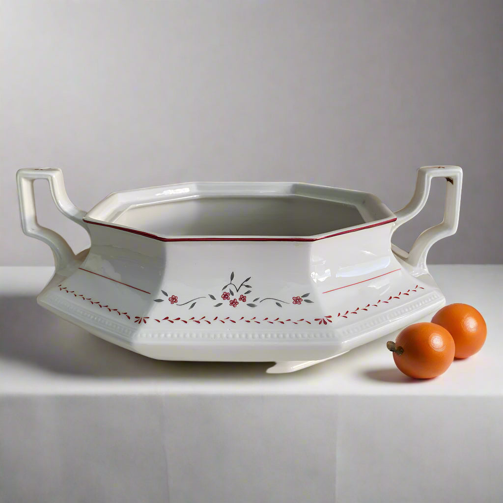 Johnson Bros "Madison" Lidded Vegetable Tureen (No Lid) – MrPottery