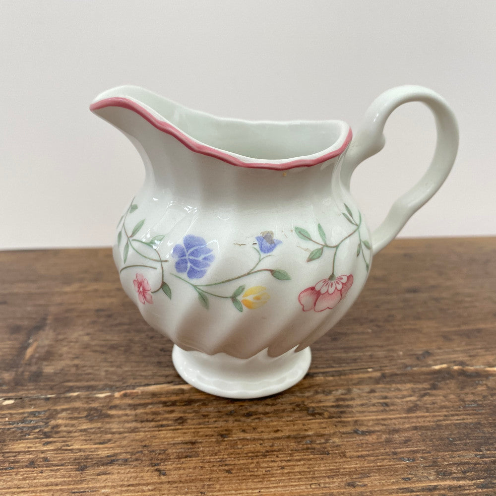 Johnson Bros "Summer Chintz" Cream Jug – MrPottery