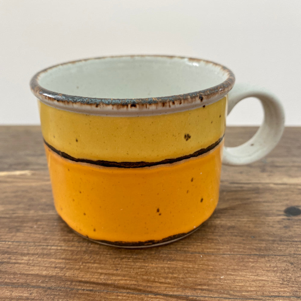 Midwinter "Sun" Breakfast Cup – MrPottery