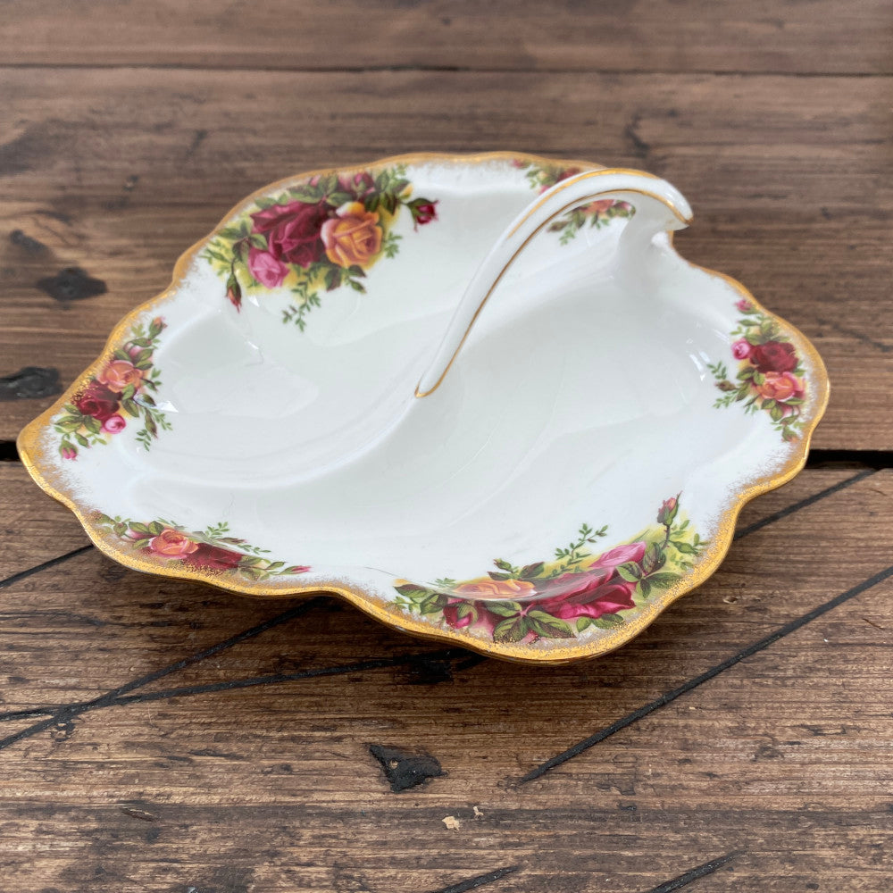 Royal Albert "Old Country Roses" Leaf Dish with Handle – MrPottery