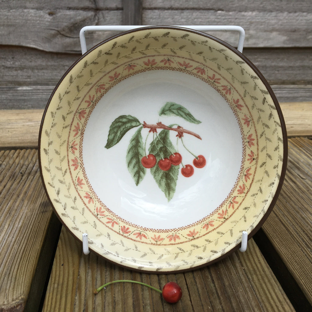 Johnson Bros "Fruit Sampler" Fruit/Dessert Bowl – MrPottery