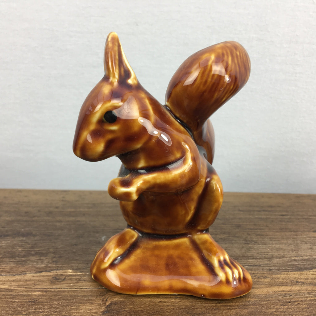 Poole Pottery "Figures - Deep Brown Glaze" Squirrel – MrPottery