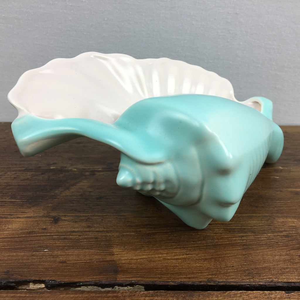 Poole Pottery "Ice Green & Mushroom (C96)" Shell, Conch – MrPottery