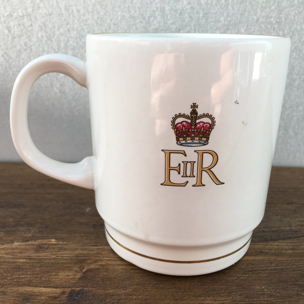 Poole Pottery "Mugs - Miscellaneous" Silver Jubilee Commemorative Mug ...