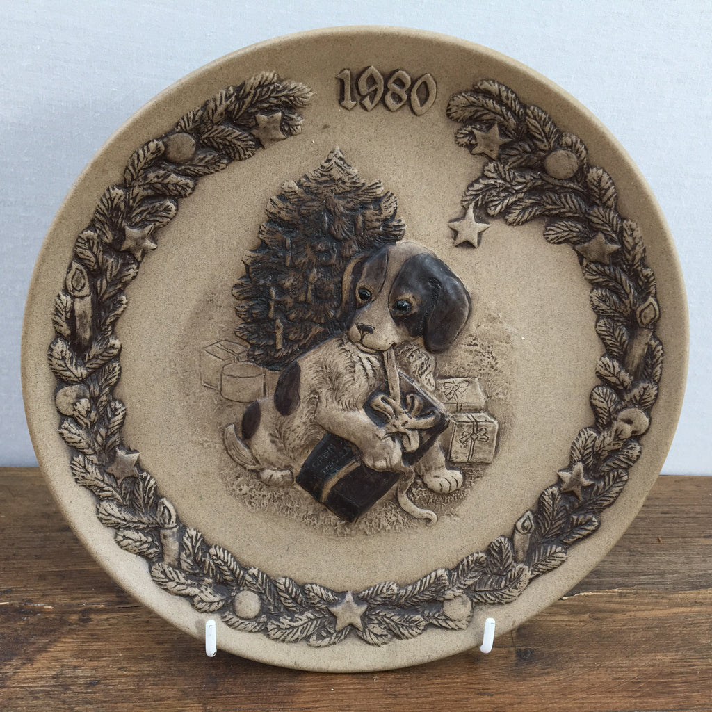 Poole Pottery "Stoneware Plates (Christmas)" - Temptation, 1980 – MrPottery