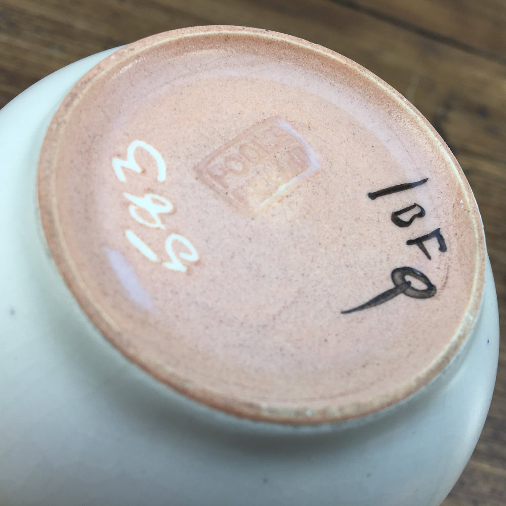 Poole Pottery "Traditional Ware" Bulb Vase, 3.5" (BF Pattern) – MrPottery