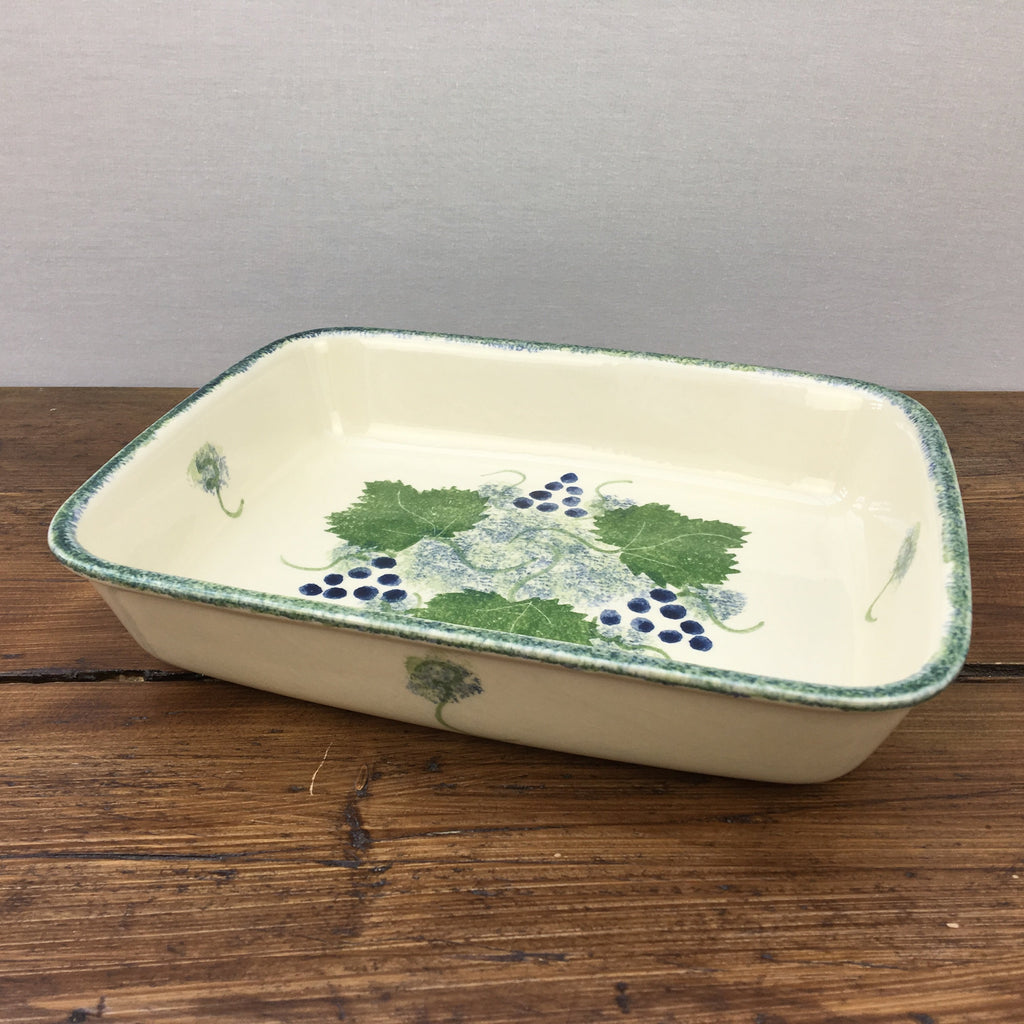 Poole Pottery "Vineyard" Oblong Roaster / Lasagna Dish, 10" – MrPottery