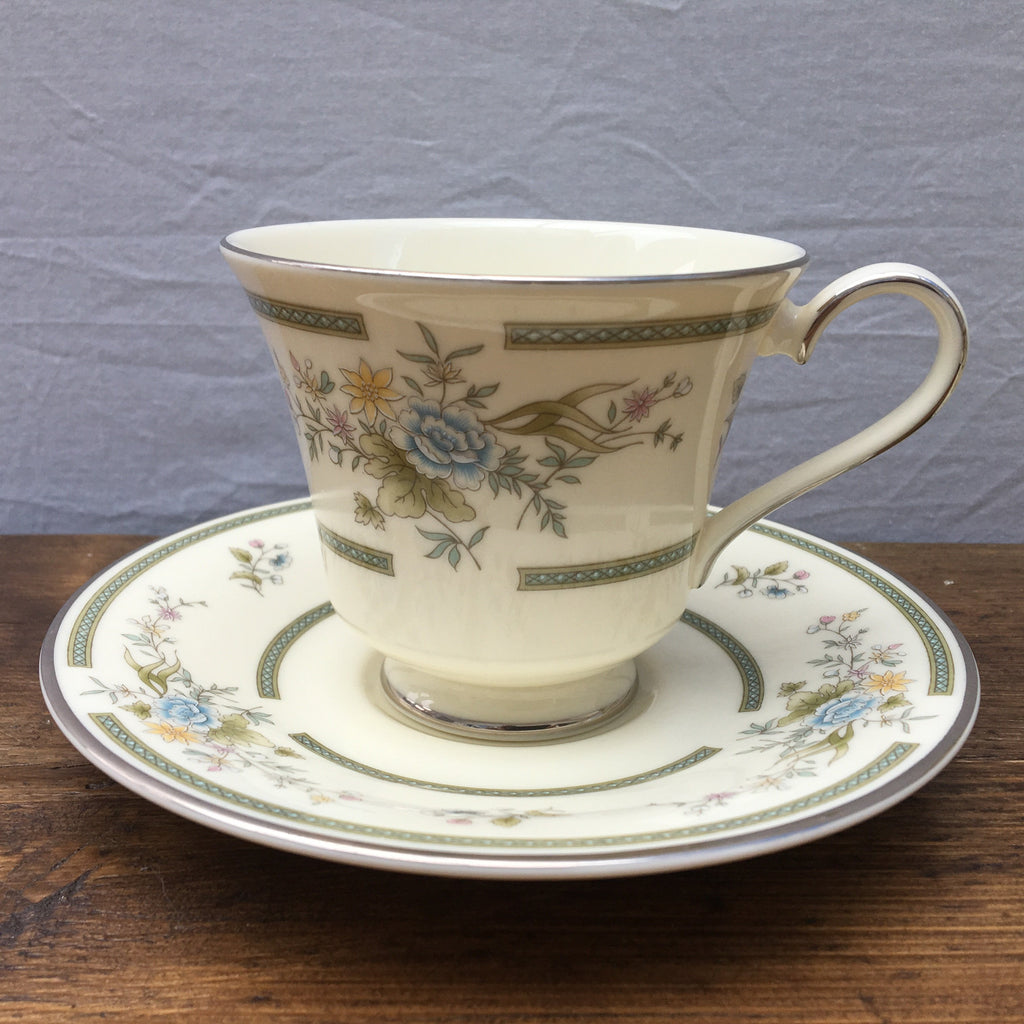 Royal Doulton "Adrienne" Tea Cup – MrPottery
