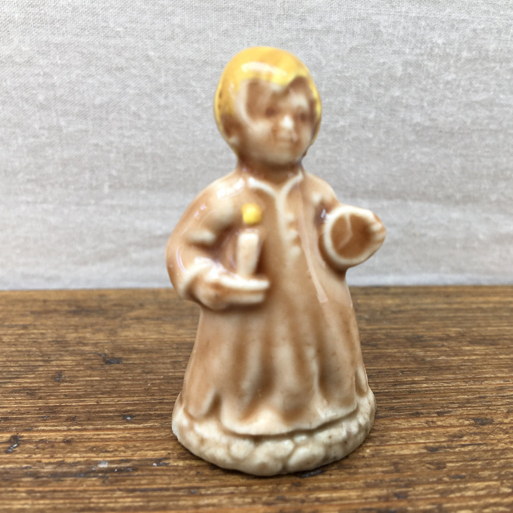 Wade "Whimsies" - Nursery Rhymes - Willie Winkie – MrPottery