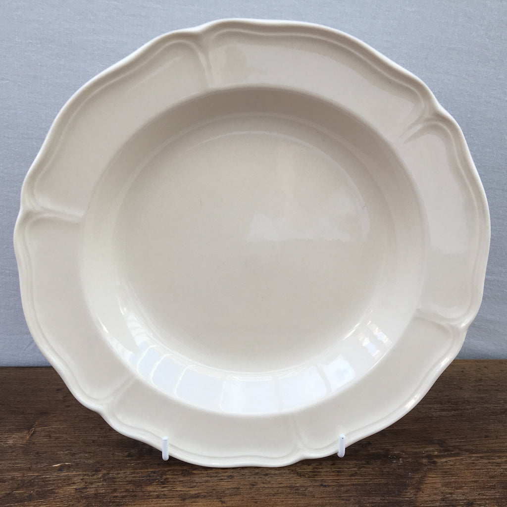 Wedgwood "Queen's Plain" Soup Plate, 9" – MrPottery