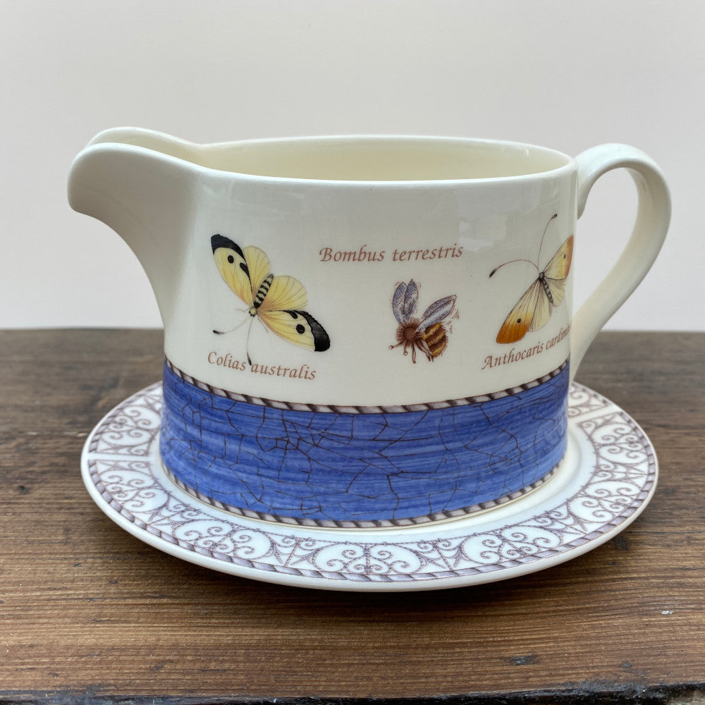 Wedgwood "Sarah's Garden (Blue & Green)" Gravy/Sauce Jug (Blue) – MrPottery